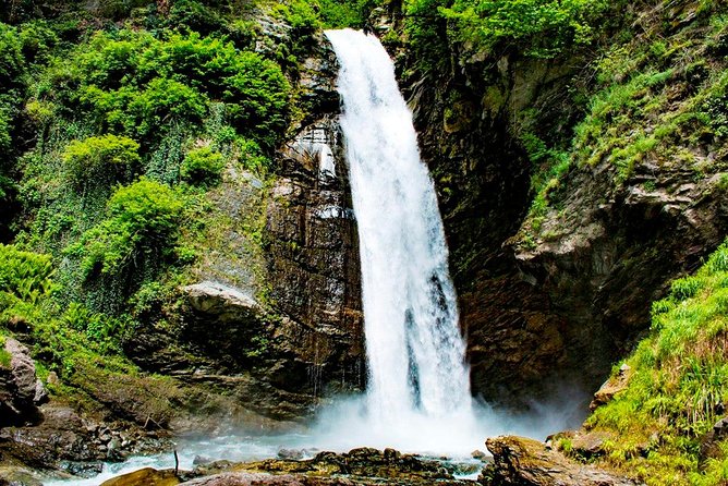 Kakheti: Signagi + Bodbe Monastery + Gurgeniani Waterfall - Authenticity and Local Hospitality