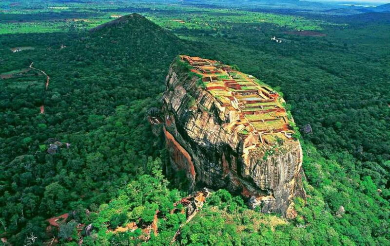 Kandy: Sigiriya Fortress & Cave Temple Full Day Private Tour - Final Thoughts: Who’s This Tour For?