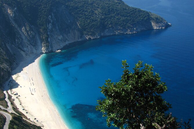 Kefalonia Highlights: Full day cruise from Zakynthos