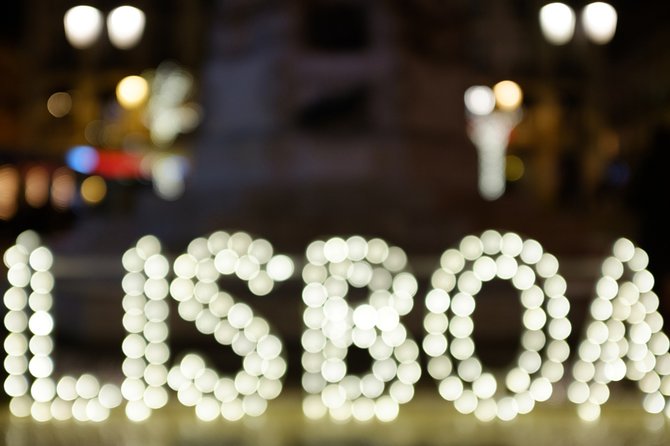Lisbon Highlights Self guided scavenger hunt and Walking Tour - Who Will Love This Experience?