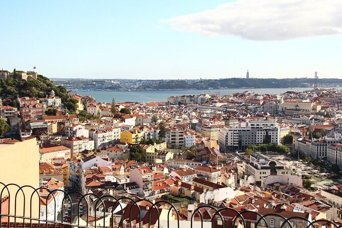 Lisbon Tuk Tuk Tour  1-Hour Old Town Experience - Why This Tour Is a Great Choice