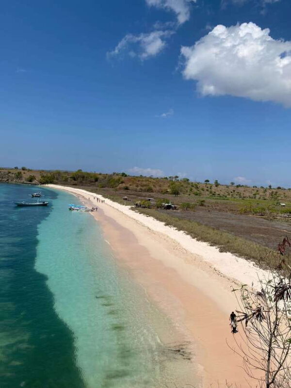 Lombok : Sand island, gili petelu, gili gambir & pink beach - The Value and Practicalities