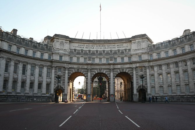 London's Palaces & Parliament Tour (See Over 20+ London Top Sights) - The Value of a Guided Walking Tour