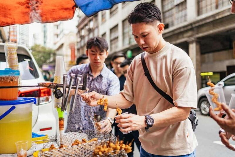 Manila: Street Food and Drinks Walking Tour with Tastings - Authentic Moments and Real Highlights