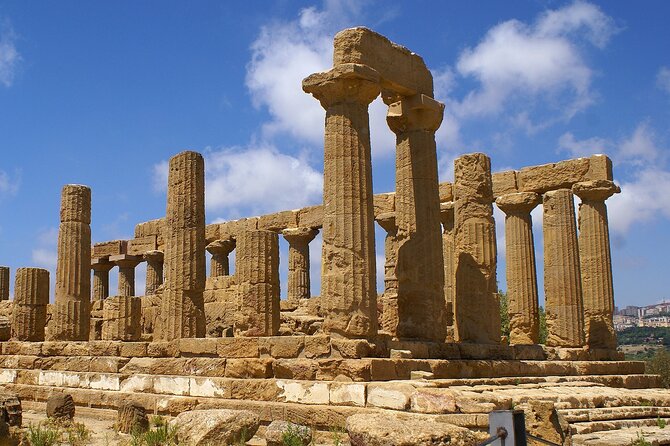 Minivan/Car Tour from Syracuse to Agrigento and Scala dei Turchi - FAQ