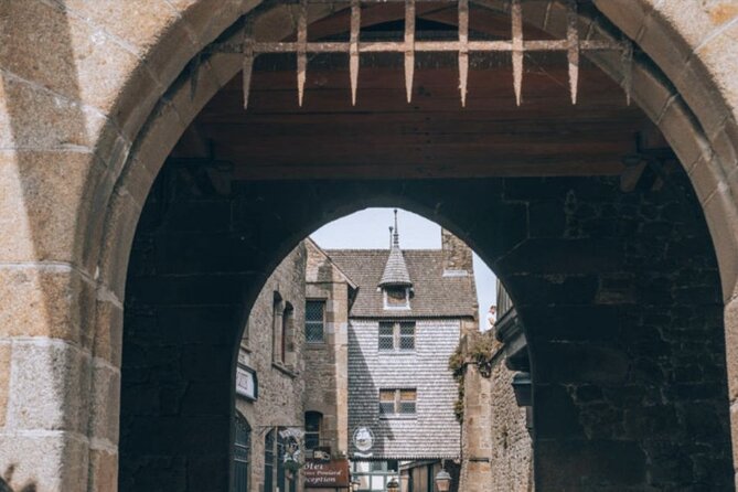 Mont-St-Michel: Shared Tour (10 max) "Abbey Ticket Included" - FAQs About the Tour