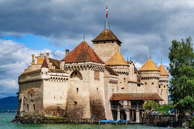 Montreux - Private Walking Tour - Authentic Experiences and Guest Perspectives