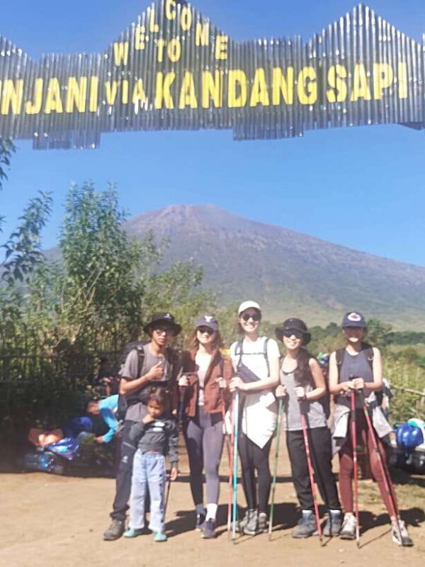 Mt. Rinjani 2-Day Crater or Summit Hike with Porter Service - Meals and Support That Add Value
