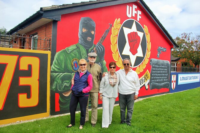 N0 1 Belfast black cab Irish and British mural 2hr private tour - What to Expect on the Day