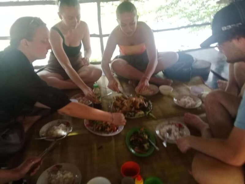 Natural tour to Pepper farm. Cave /Lake/ included lunch - Authenticity and Local Flavor