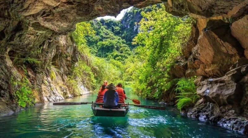 Ninh Binh - Trang An - Mua Cave Day Trip with All-inclusive - Who Should Book This Tour