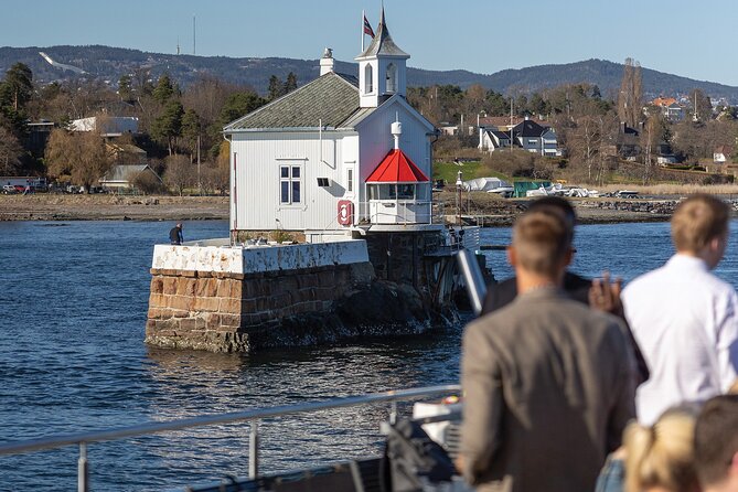 Oslo Fjord 3 Course Dinner Sightseeing Cruise - Who Should Consider This Tour?