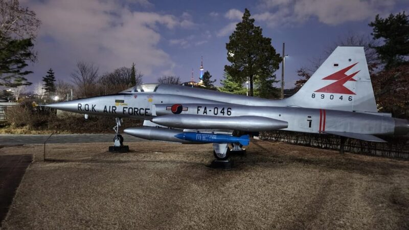 Outdoor tour of the war memorial museum of Korea - What’s Included and Not Included