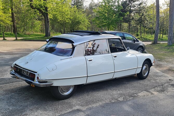 Paris City Tour 3h00 Citroën DS Vintage with Open Roof - FAQs