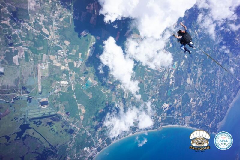 Pattaya: Dropzone Tandem Skydive Experience with Ocean Views - Returning and Celebrating Your Achievement