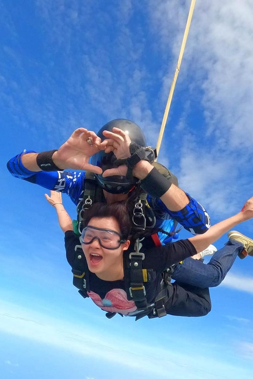 Pattaya: Dropzone Tandem Skydive with Return Transfer - Why This Experience Offers Great Value