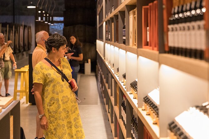 Poças Guided Visit and Wine Tasting of 3 Port Wines - The Sum Up
