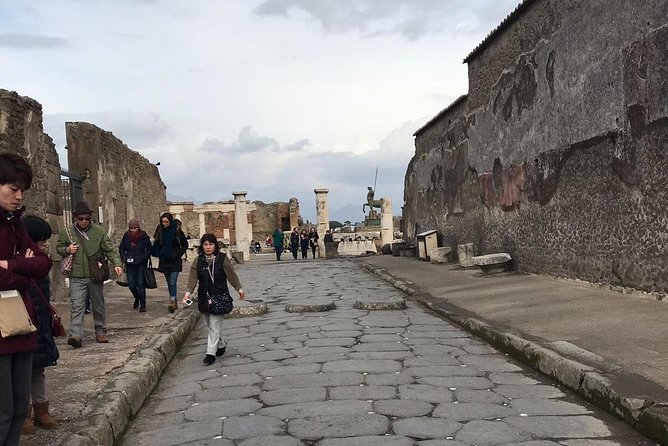 Pompeii and Amalfi Coast From Naples - Who Is This Tour Best For?