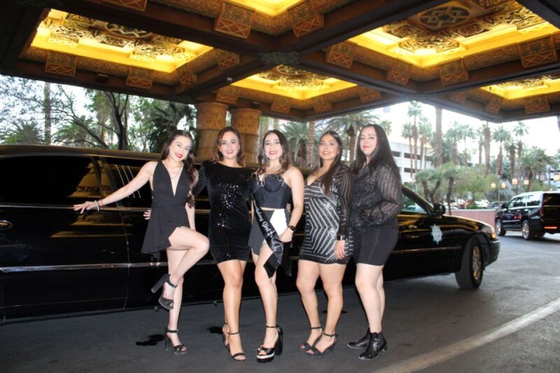 Private 2-Hour LV Limo Tour with Champagne and LV Goodies - Practical Considerations