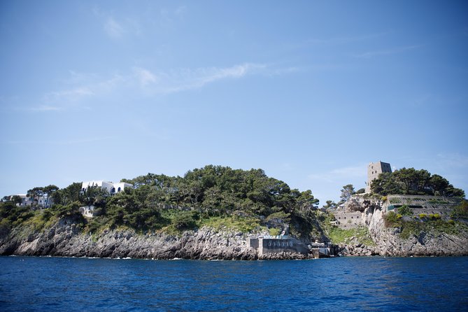Private Amalfi Coast Tour from Sorrento in a 37ft Speed Boat - FAQs