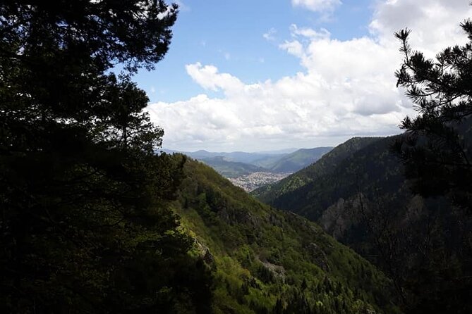 Private Cascades Waterfall Horseback Riding Tour from Smolyan - Who Should Consider This Tour?