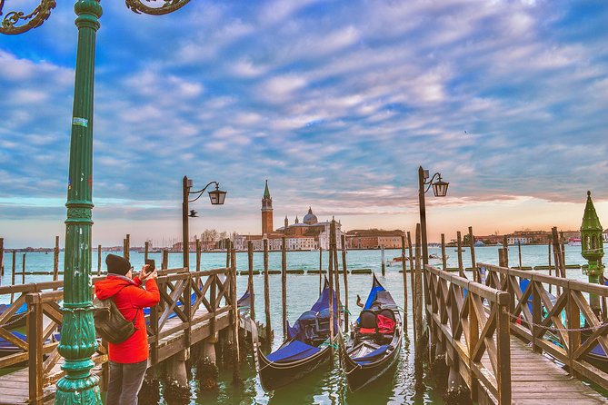 Private Gondola Ride in Venice - The Sum Up