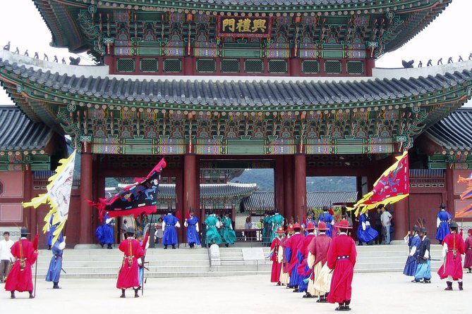 Private Layover Tour from Incheon Airport to Seoul - Practical Details and Considerations
