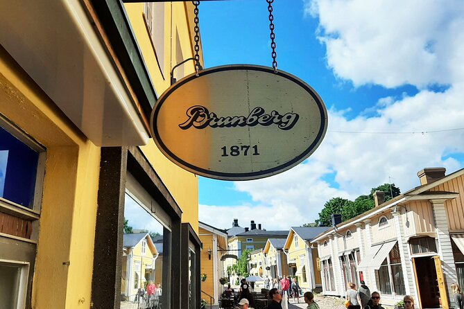 Private National Park and Porvoo Old Town tour from Helsinki - Return to Helsinki