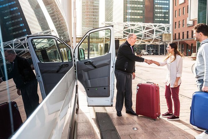 Private one way transfer from Cesky Krumlov to Linz - Why Choose This Transfer?