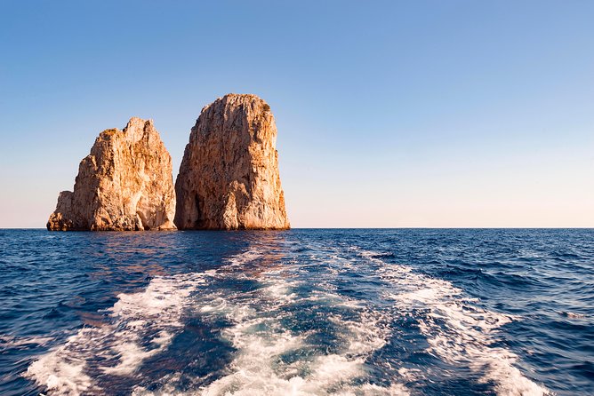 Private Tour from Sorrento to Capri - Raffaelli Shamal 40 - Who Would Love This Tour?