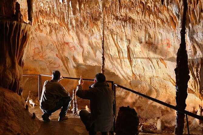 Private Tour into an Original Prehistoric Cave by EXPLOREO SARLAT - What You’ll See and Experience Inside