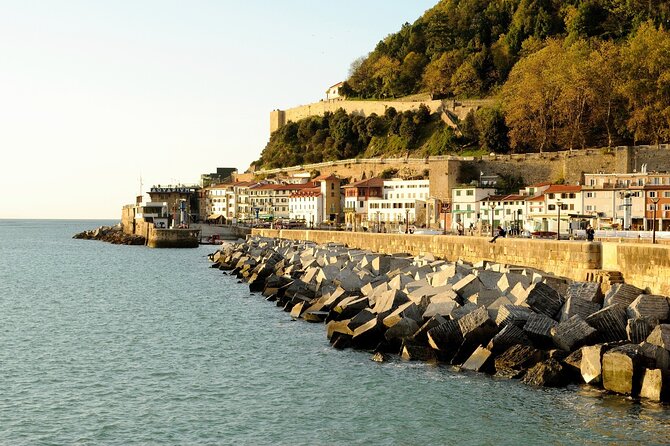 Private transfer: Barcelona to San Sebastian, 2h Stop in Pamplona - The Value of This Experience