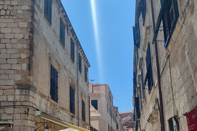 Private Walking Tour in Dubrovnik with Guide - Local Flavors and Markets