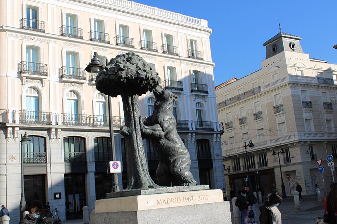 Private Walking Tour of the Center of Madrid and Retiro - Practical Tips for Travelers
