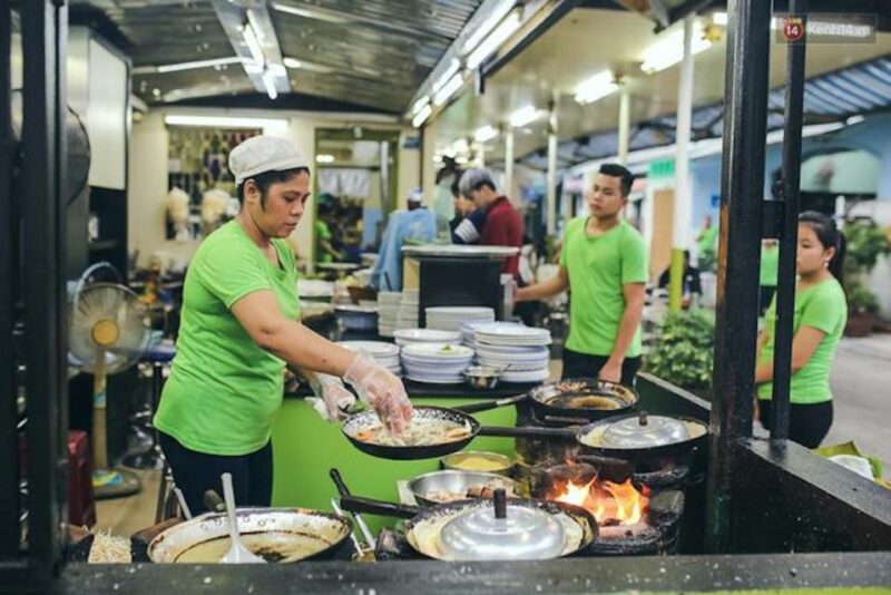 Saigon: Private Food Tour Discovery & City Tour by Jeep - Deep Dive Into the Experience: What Sets It Apart