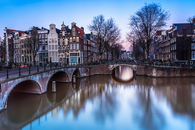 Schiphol Amsterdam Airport Private Arrival Transfer - Price and Value: Does It Make Sense?