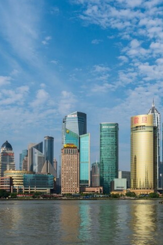 Shanghai: Private custom tour with a local guide - The Value of a Private Guided Tour