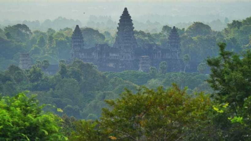 Shared one day tour with Spanish speaking tour guide in Angkor Temple. - Frequently Asked Questions
