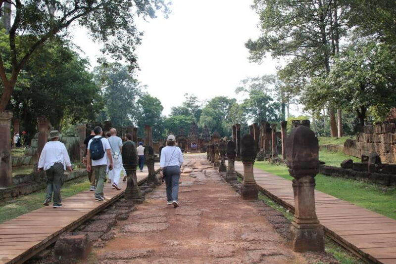 Siem Reap: 3-Day Budget Tour with Angkor Wat & Village Visit - Day 3: Life on Water at Chong Kneas Floating Village