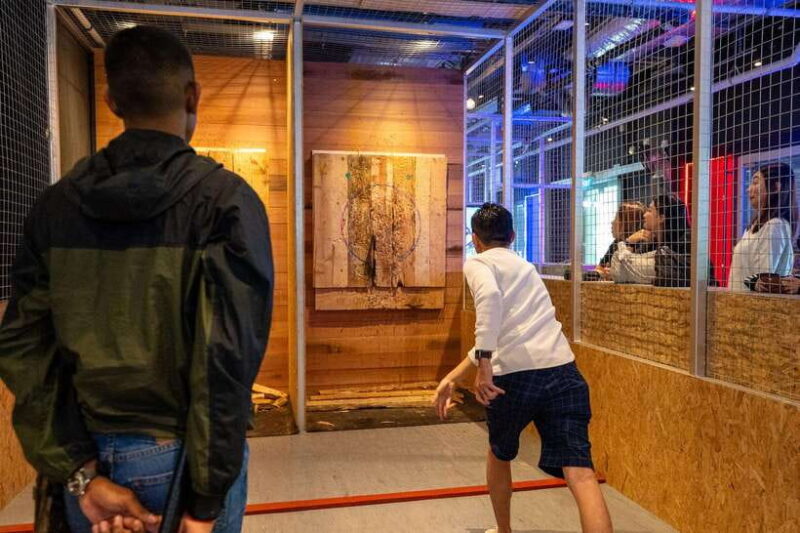 Singapore: Axe Factor (Axe Throwing Experience) - The Experience: What to Expect