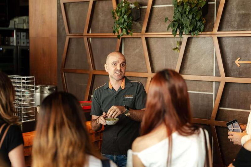 Singapore: LeVeL33 Rooftop Brewery Tour & Craft Beer Tasting - Tasting and Snacks: Savoring Singapore’s Craft Beers
