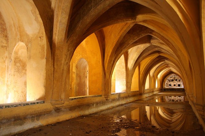 Small-Group Alcazar of Seville Guided Tour with entry ticket - The Guide Experience: Why It Matters