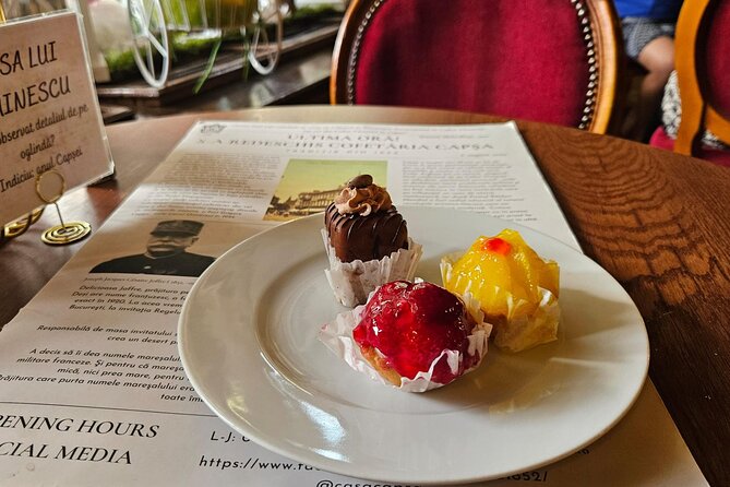 Sweet Delights History and Desserts Walking Tour in Bucharest - What the Reviews Say