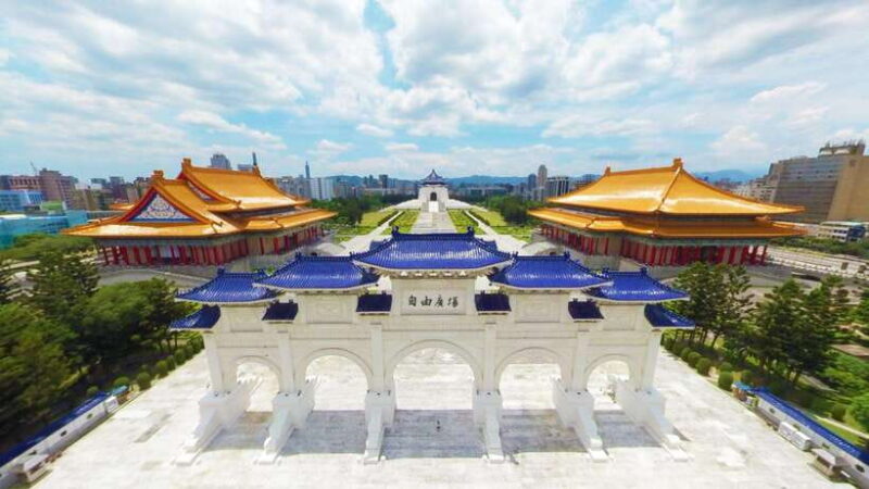 Taipei: Morning City Tour with National Palace Museum Ticket - The Practicalities: Transportation, Cost, and Group Size