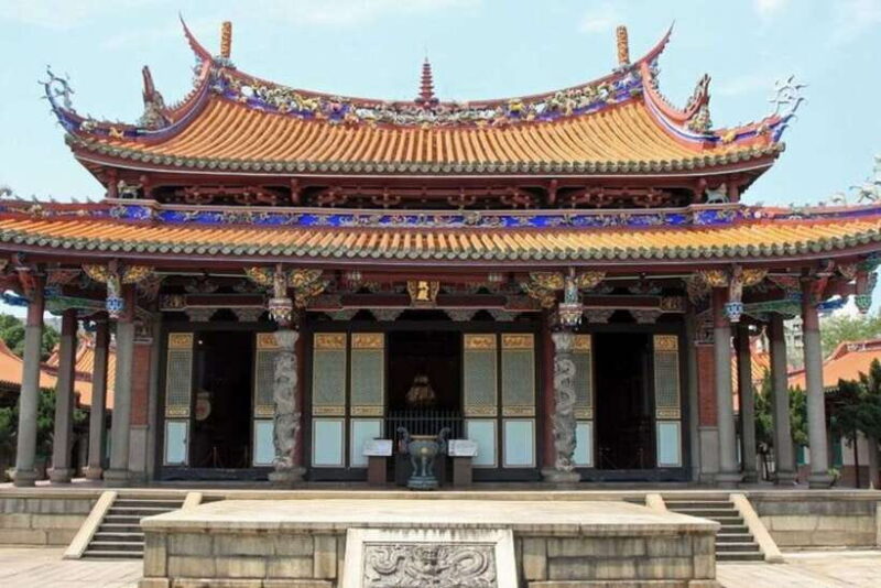 Taipei: Private custom tour with a local guide - Value for Money