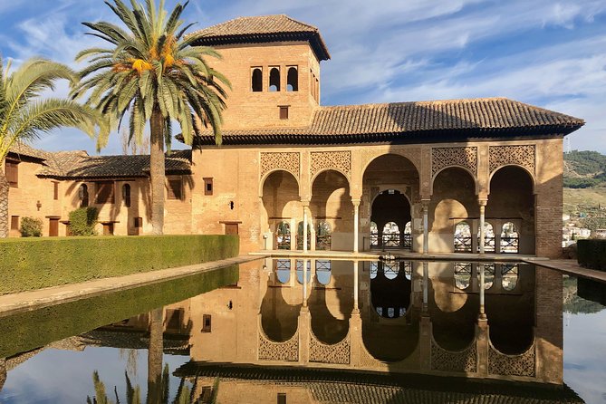 The Alhambra and Generalife - private tour - The Sum Up