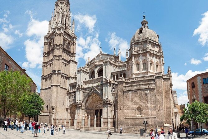 Toledo Full Day on Your Own with Tourist Train of Toledo - Frequently Asked Questions