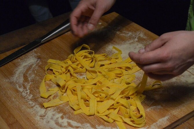 Traditional Pasta Cooking Class with Tiramisu small group - Who Will Love This Experience?