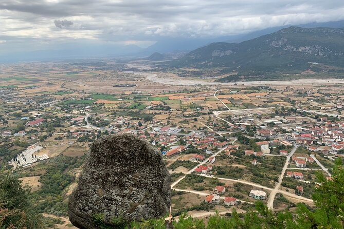 Transfer service from Corfu to Meteora - Who Is This Transfer Best For?