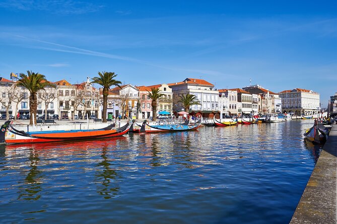 Transfer Tour Porto/Lisbon with 2 stops options Óbidos, Nazaré, Fátima, Coimbra - FAQ